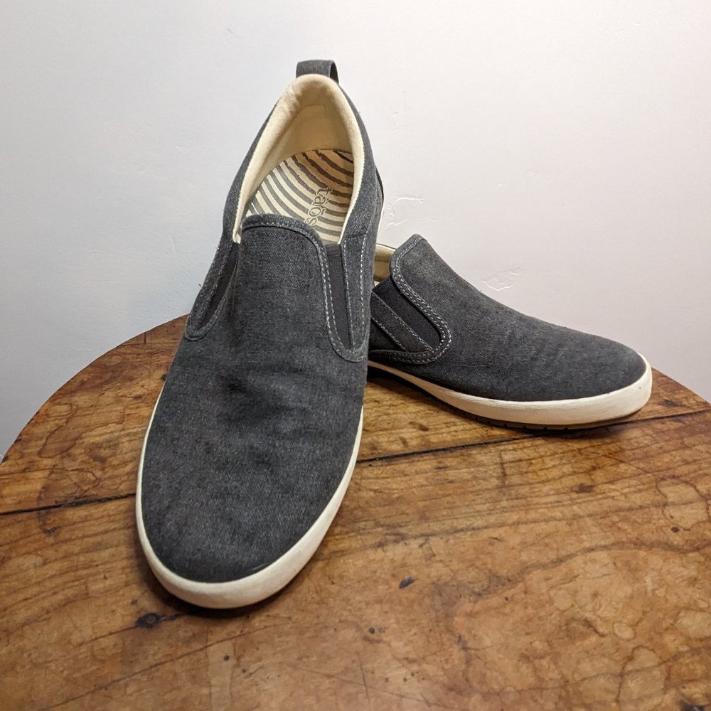 Taos "Dandy" Slip On Sneaker - Gem